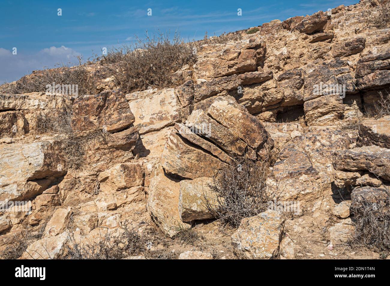Rugged cliff face hi-res stock photography and images - Alamy