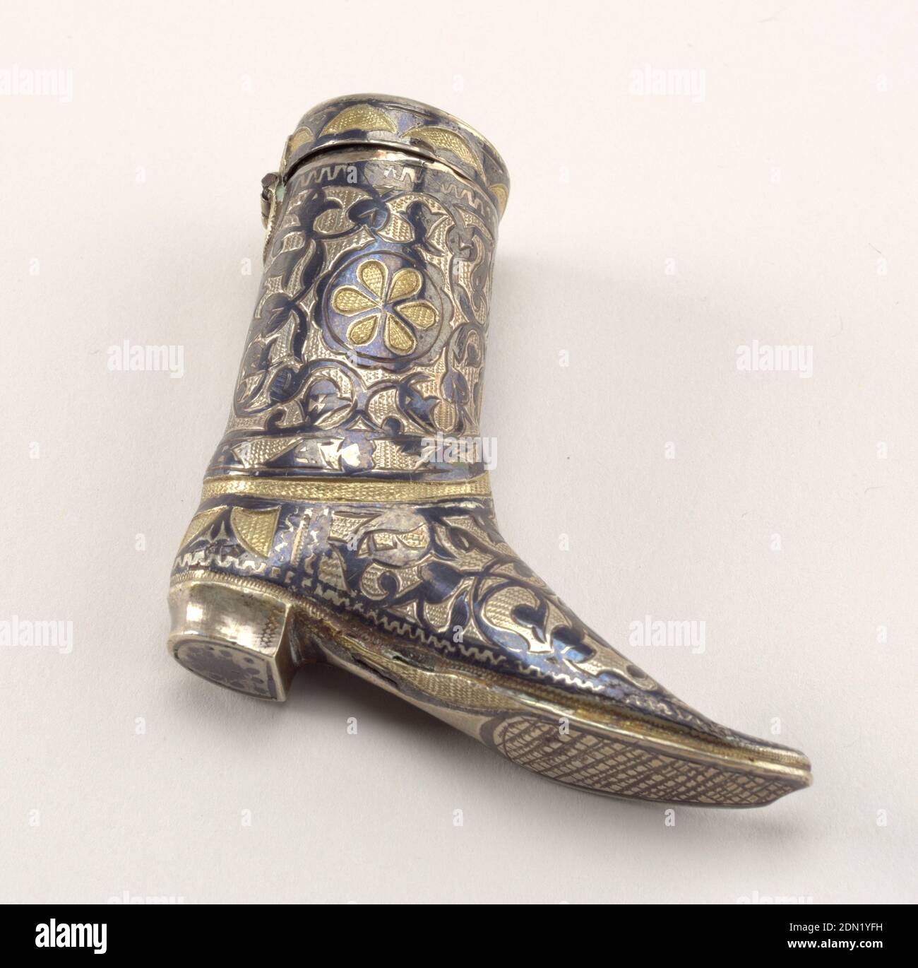 Top boot hi-res stock photography and images - Alamy