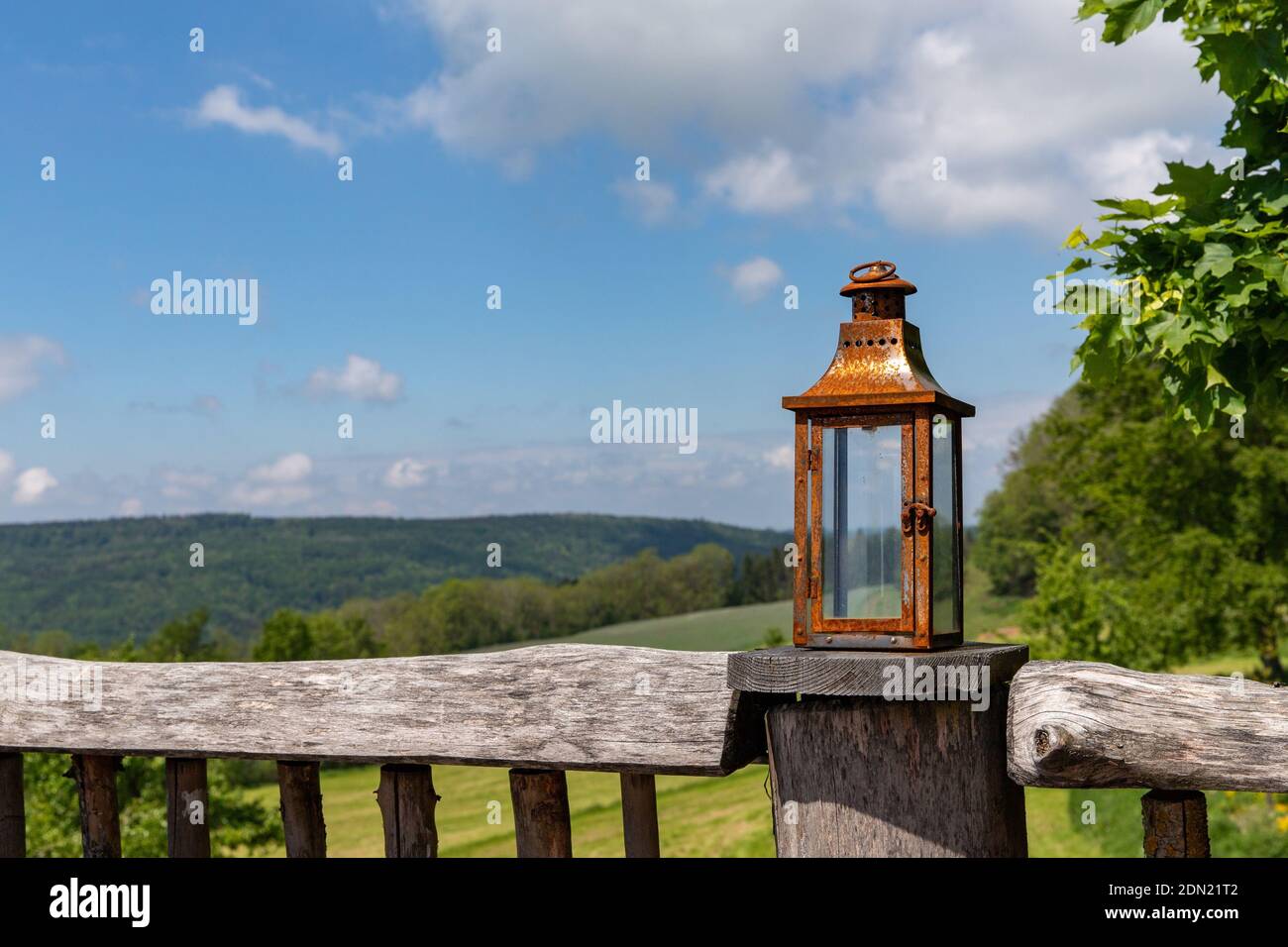 Wooden observation post hi-res stock photography and images - Alamy