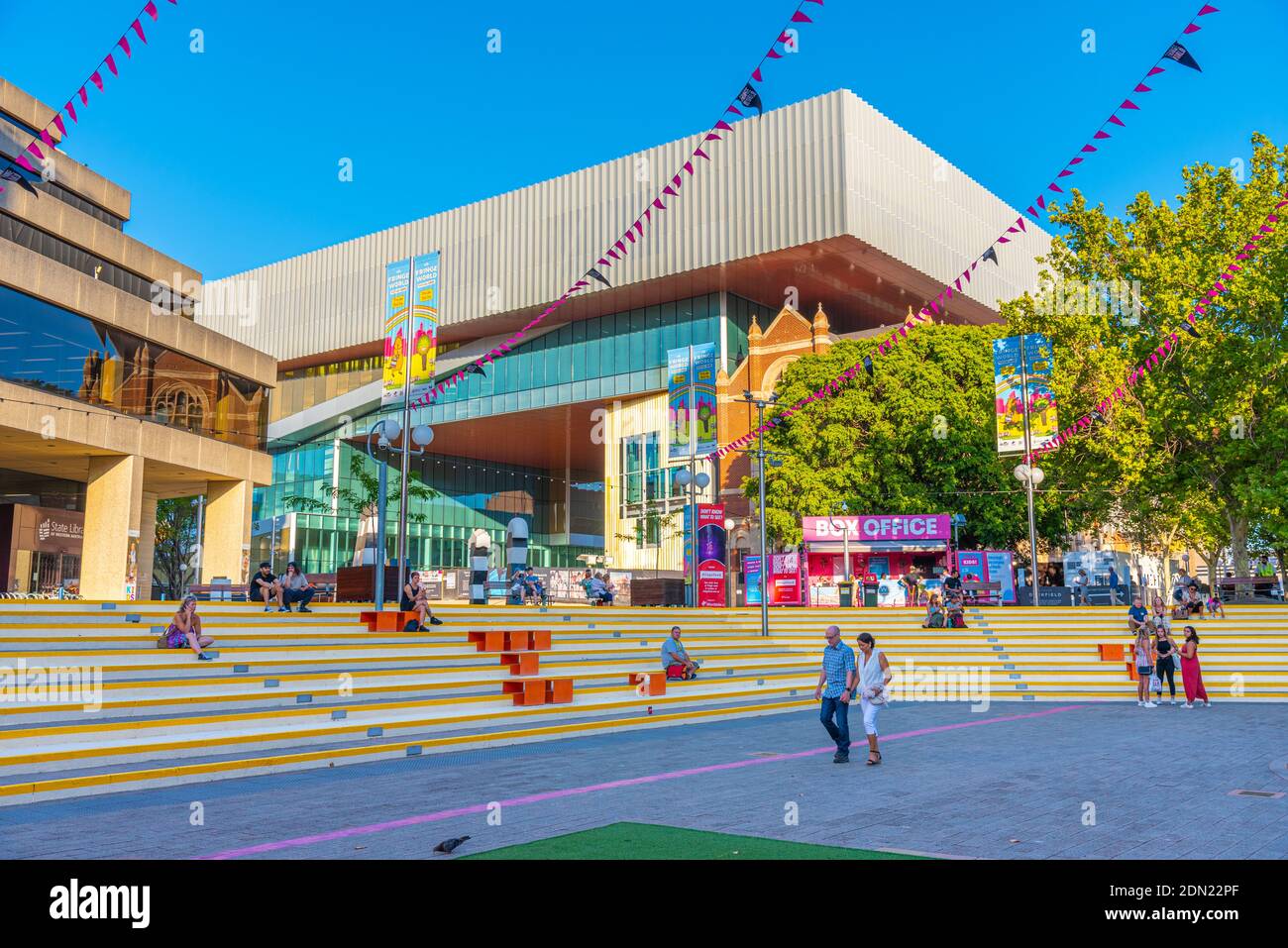 PERTH, AUSTRALIA, JANUARY 18, 2020: People are enjoying a sunny day in ...