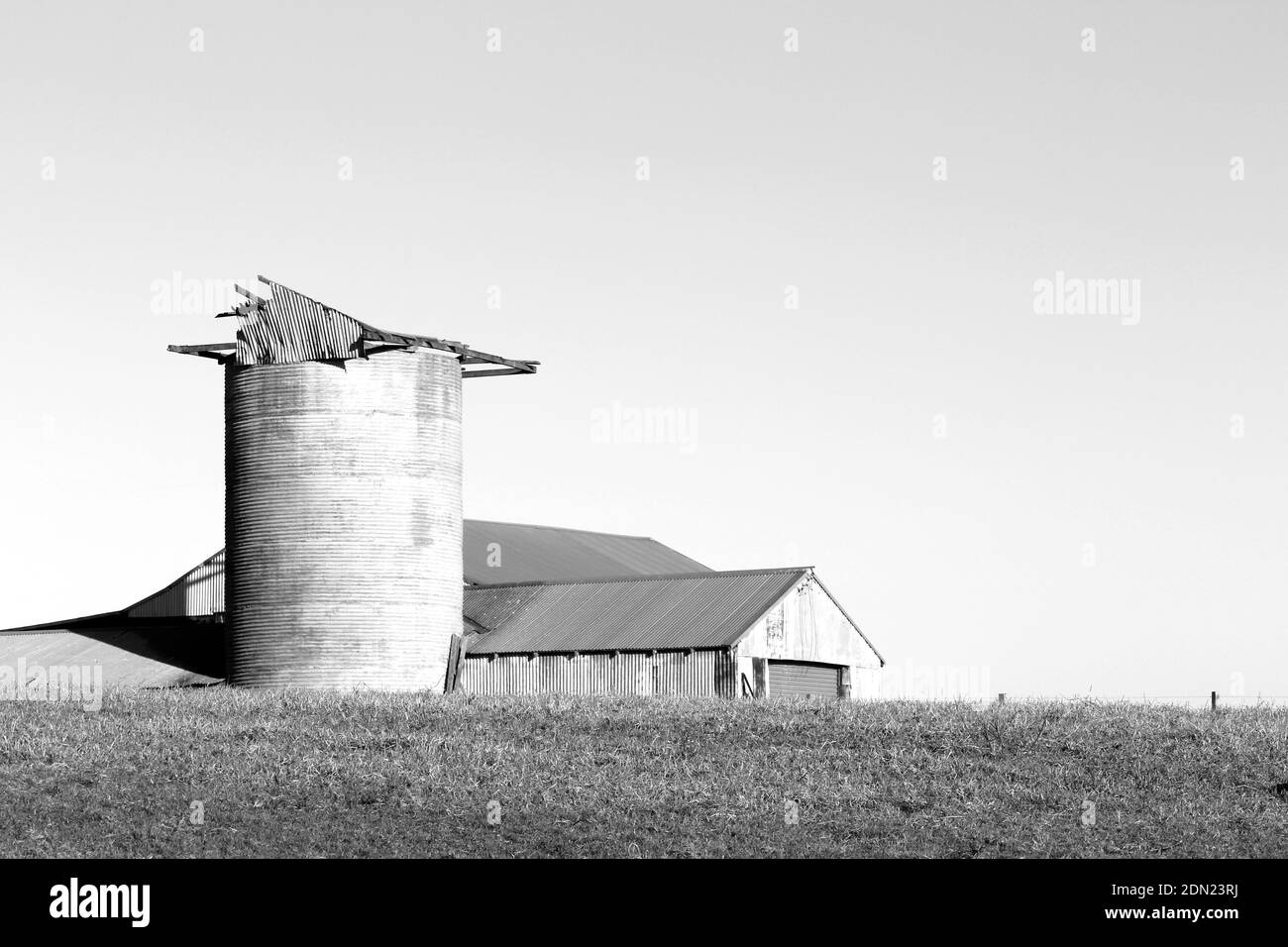 Broken down silo hi-res stock photography and images - Alamy