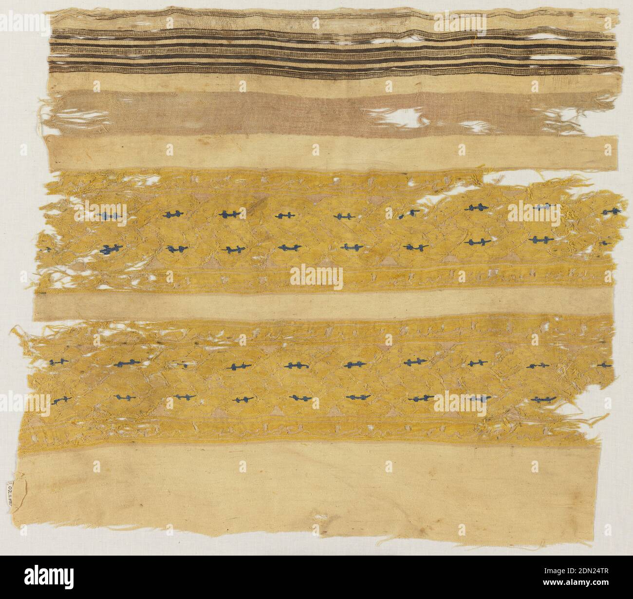 Broad slit hi-res stock photography and images - Alamy