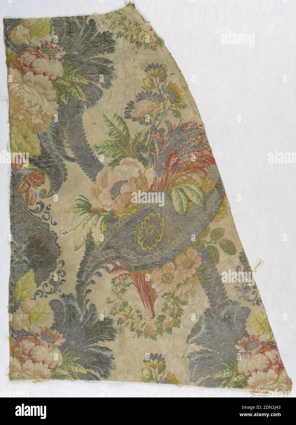 Continuous vertical floral pattern hi-res stock photography and images ...