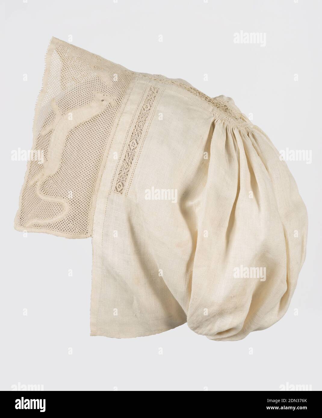 Side opening bonnet hi-res stock photography and images - Alamy