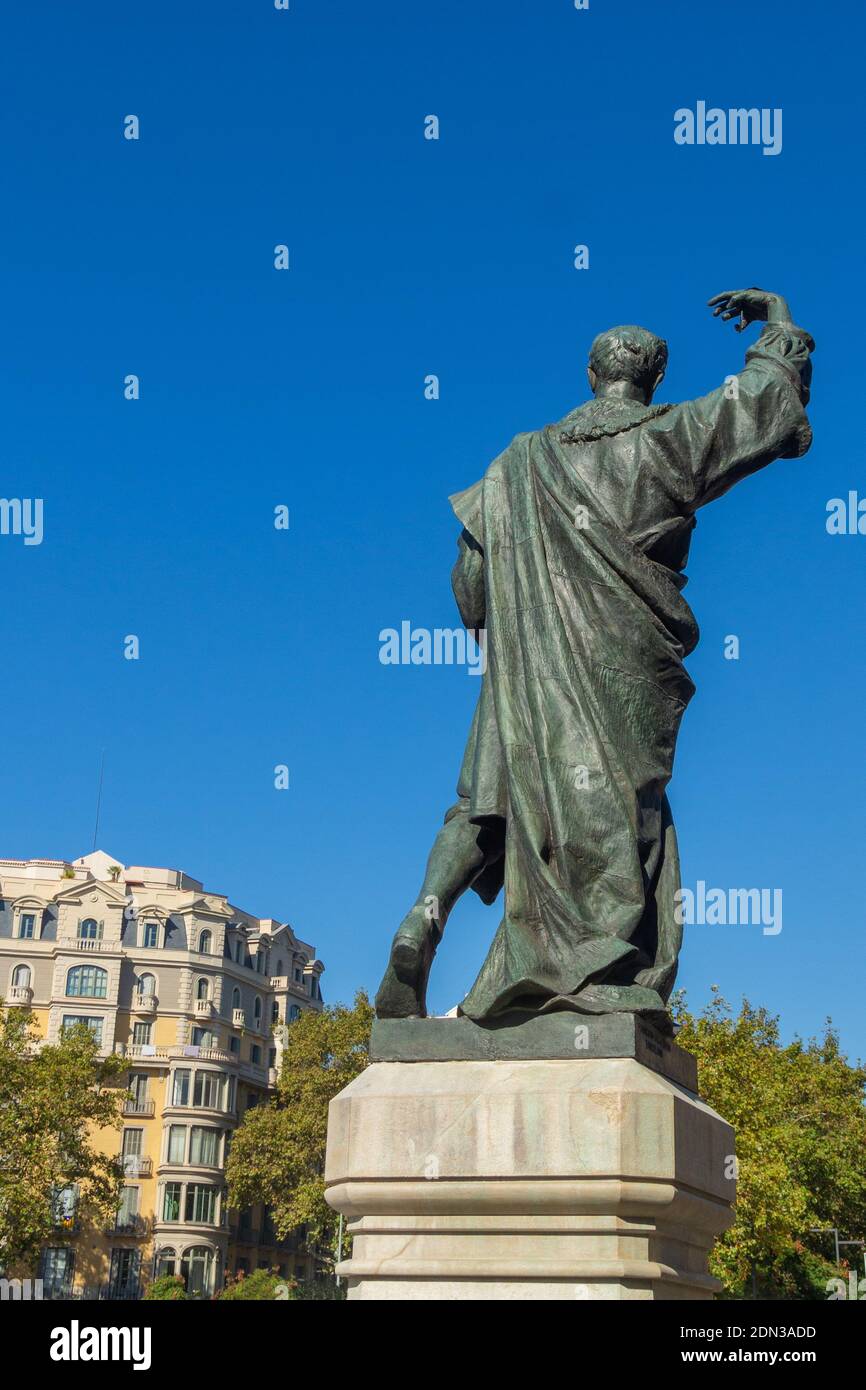 On the streets in Spain in public places. Plaster, marble and bronze ...