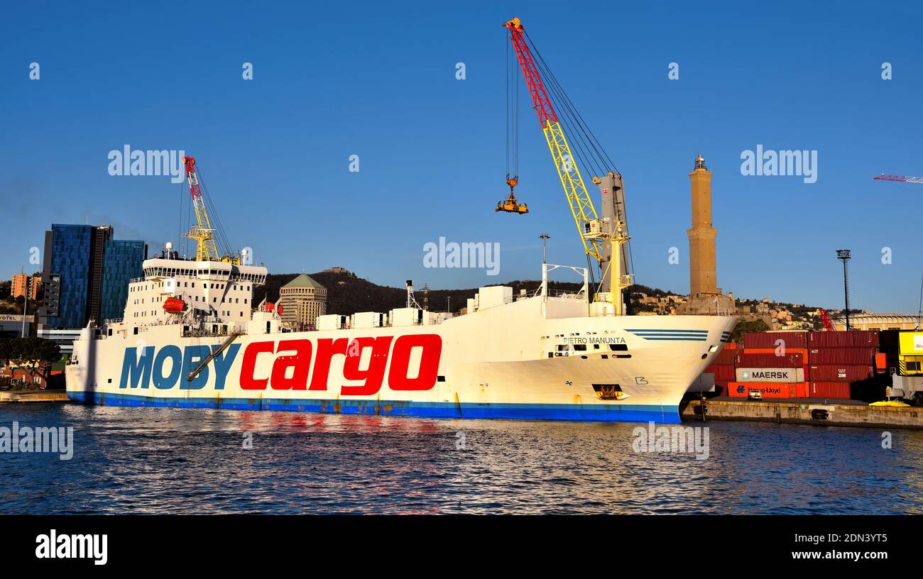 loading operations in a cargo ship in the port terminal December 13 ...