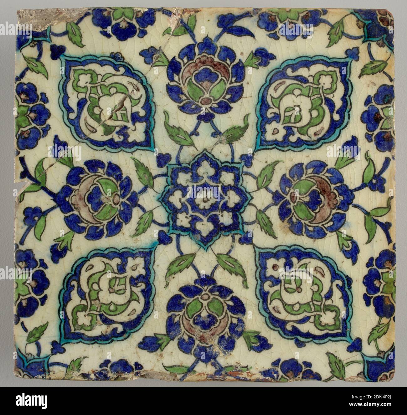 16th century ottoman tiles hi-res stock photography and images - Alamy