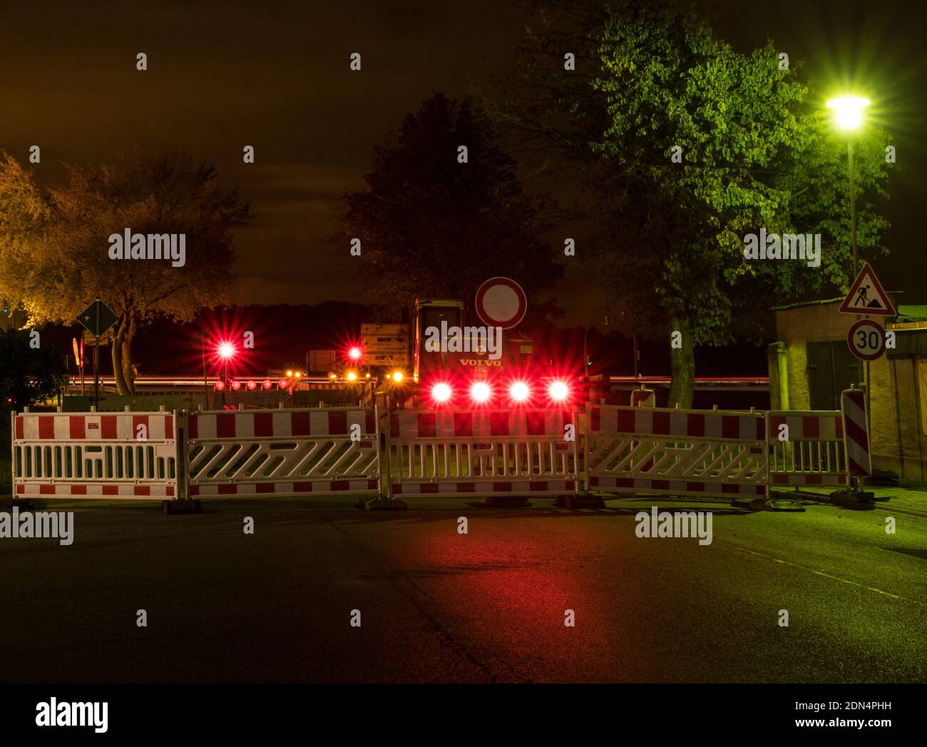 Workplace Safety Traffic Light High Resolution Stock Photography and Images - Alamy