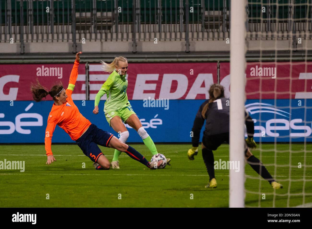 Violeta slovic hi-res stock photography and images - Alamy