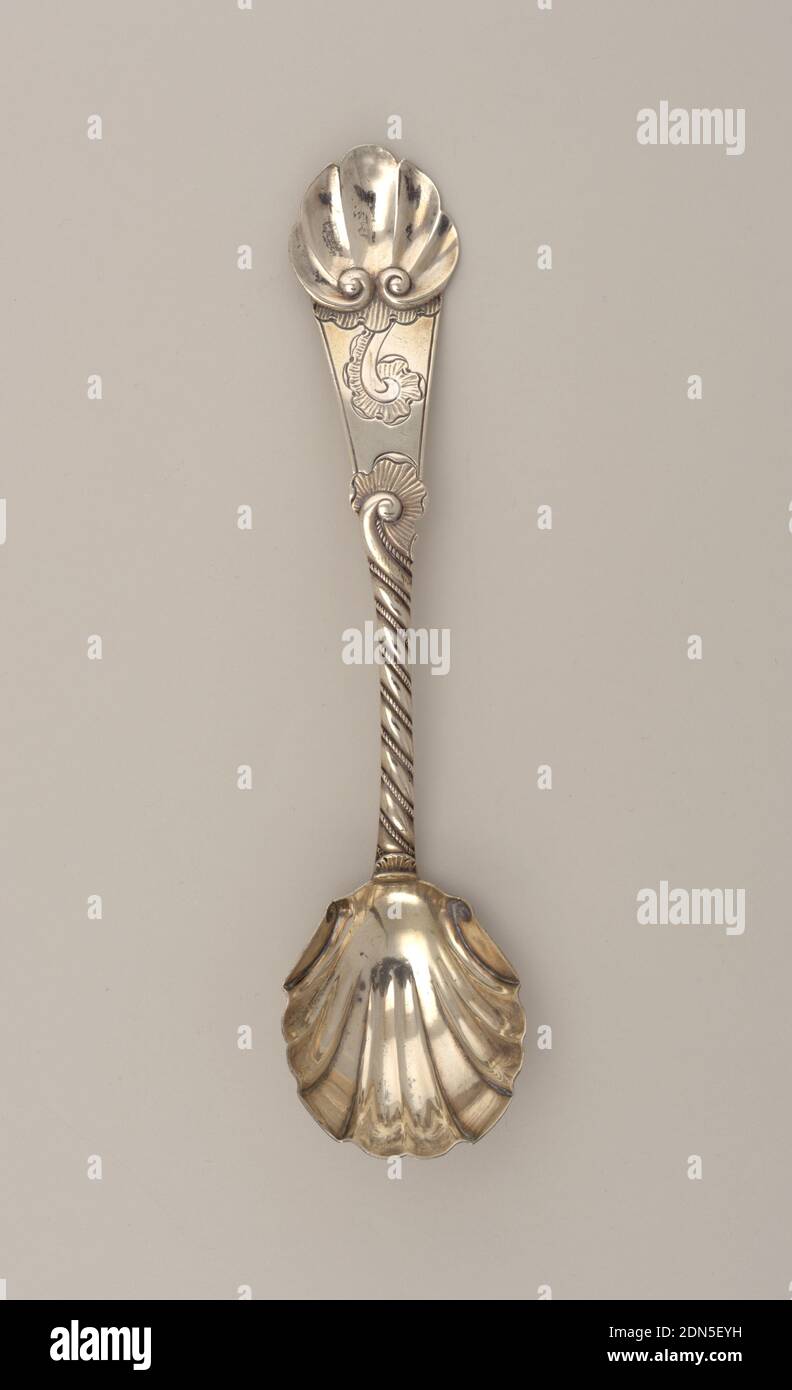 Ruffle topped scroll hi-res stock photography and images - Alamy