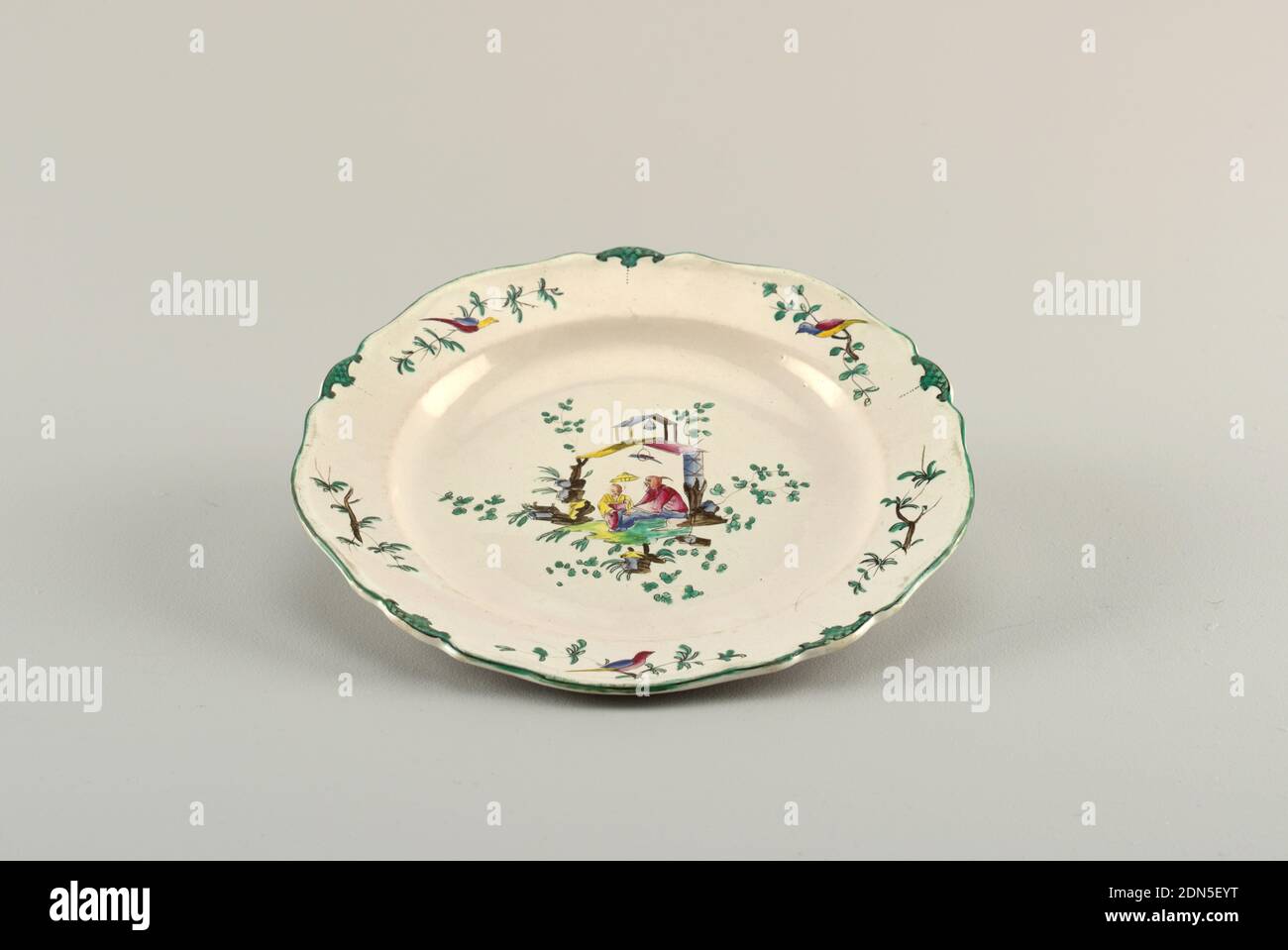 Circular cavetto hi-res stock photography and images - Alamy