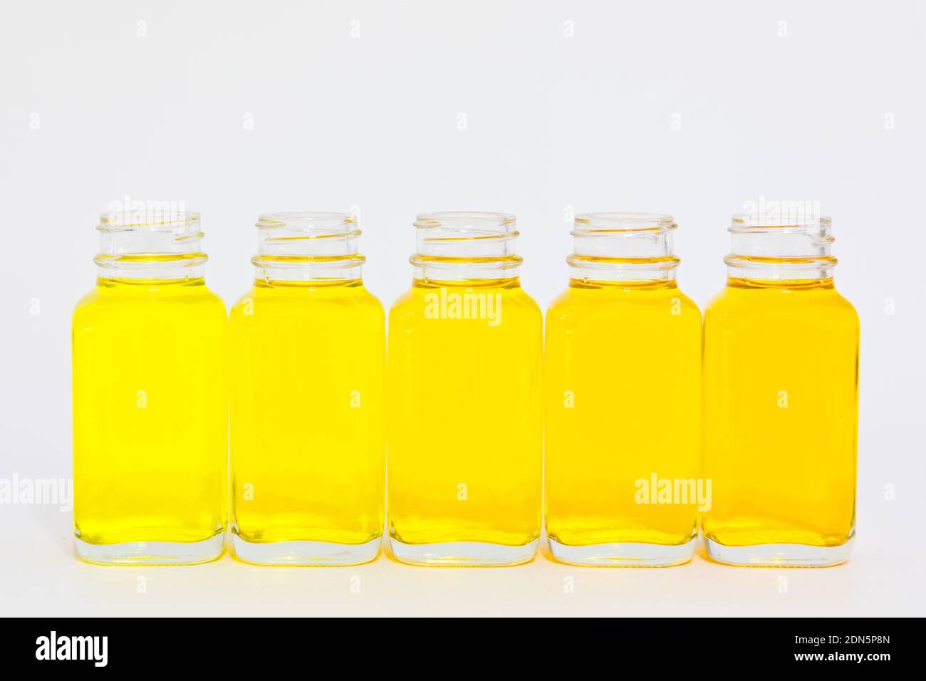 Different Shades Of Yellow High Resolution Stock Photography and Images ...