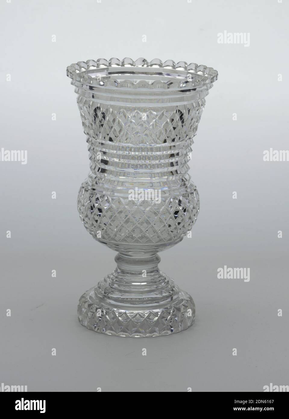 Short knopped stem hi-res stock photography and images - Alamy