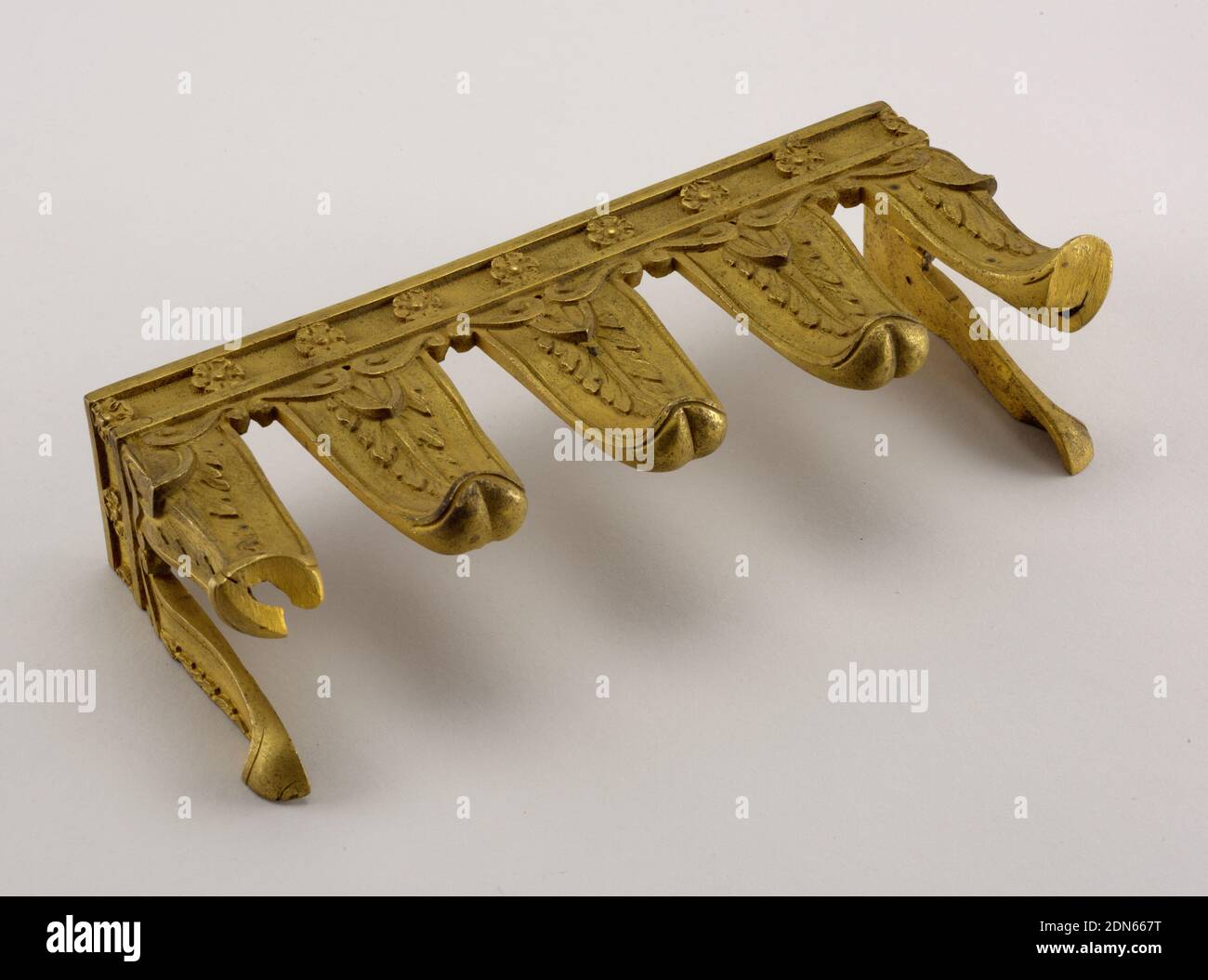 Three matching bracket pilaster mounts hi-res stock photography and ...