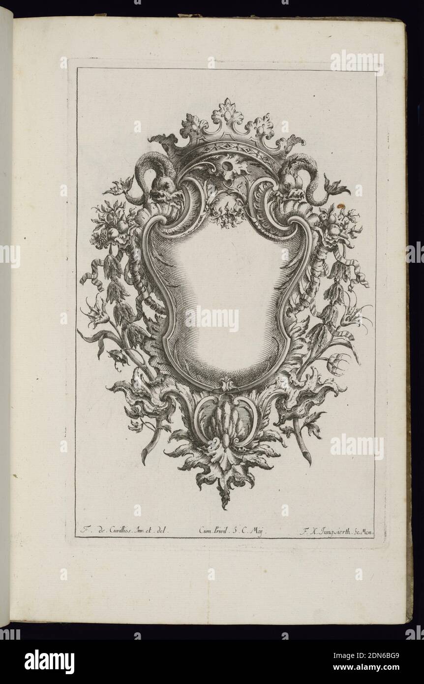 Rococo style framed hi-res stock photography and images - Alamy