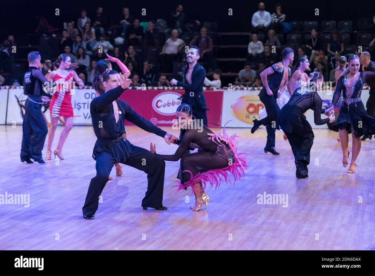 Ballroom dancing competition adults hi-res stock photography and images ...