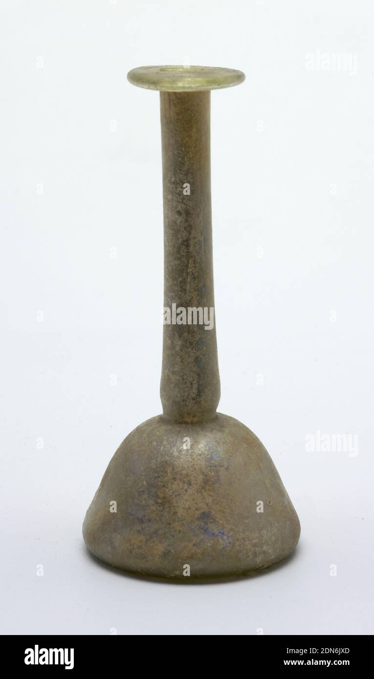 Short conical body hi-res stock photography and images - Alamy