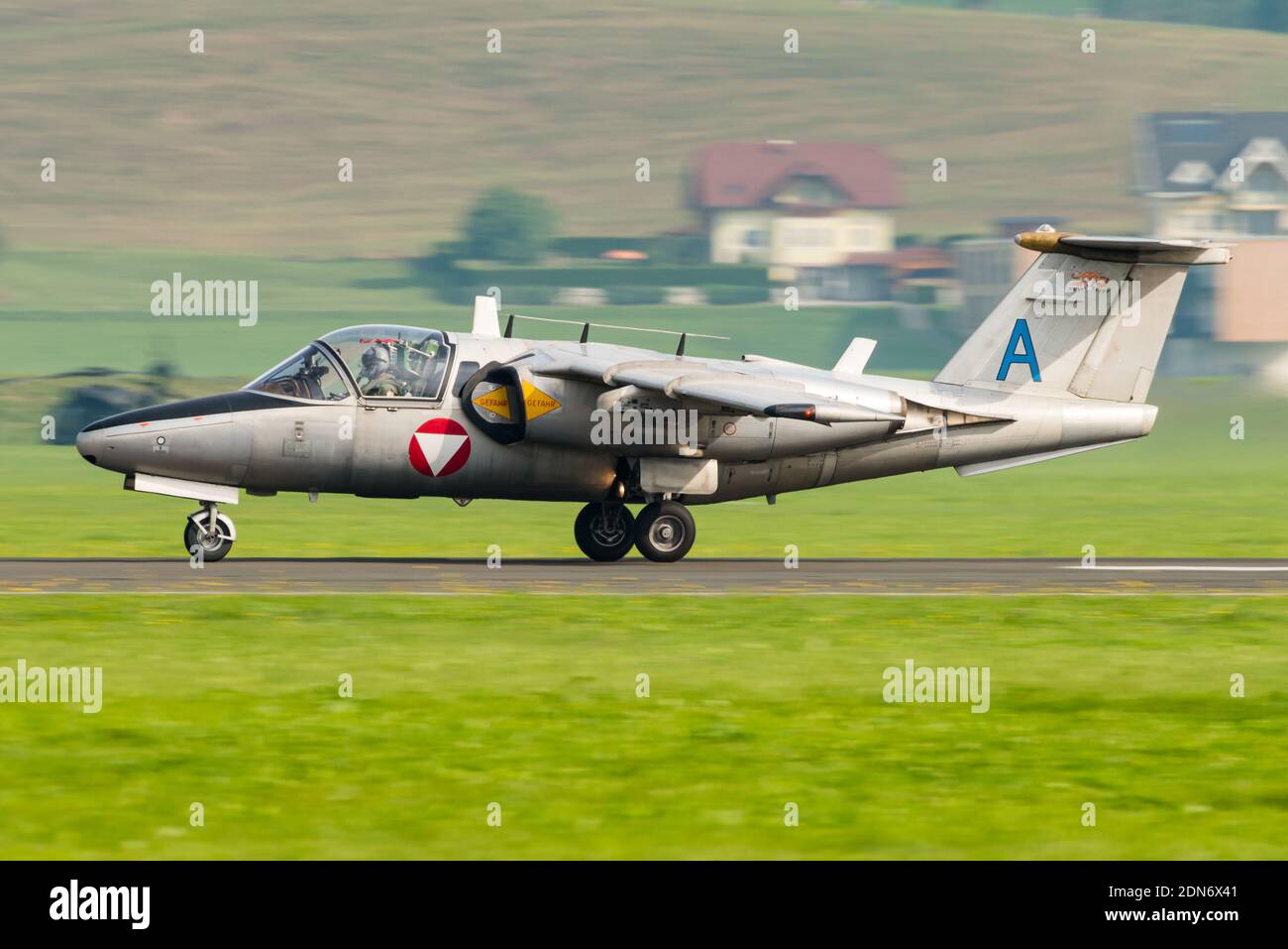 Saab 105 hi-res stock photography and images - Alamy