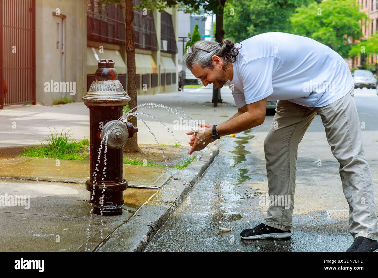 Real fire hydrant hi-res stock photography and images - Alamy