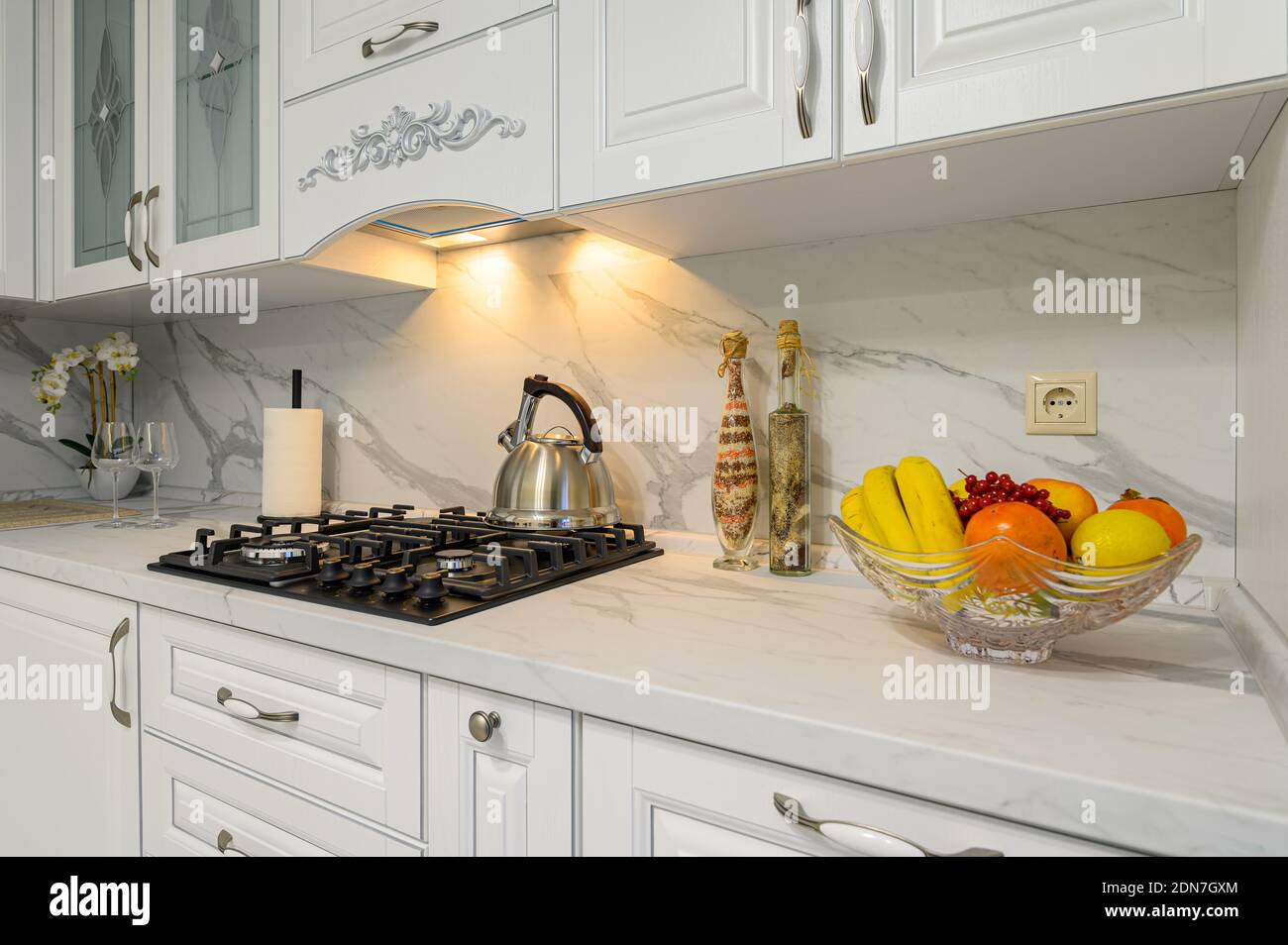Kitchen interior modern full view hi-res stock photography and images ...
