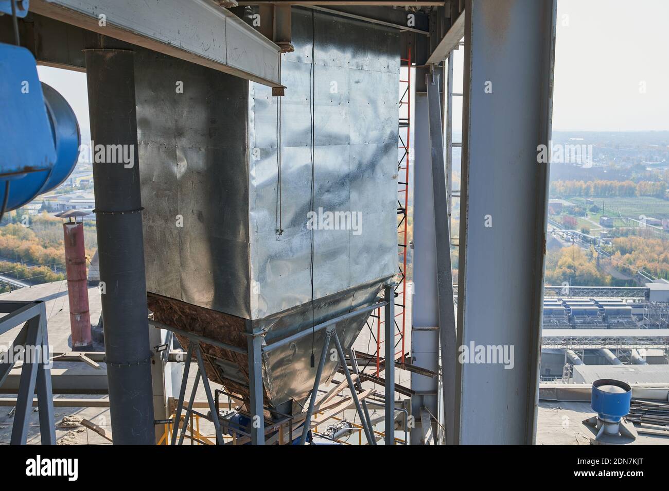 Concrete mixing tower. Concept of on-site construction facility Stock ...