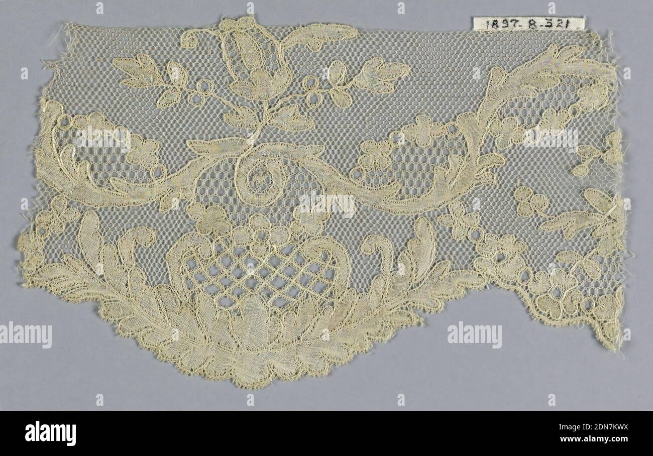 Lille style bobbin lace hi-res stock photography and images - Alamy