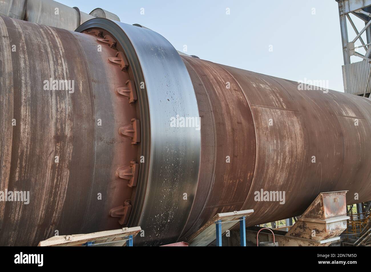 Concrete mixing tower. Concept of on-site construction facility Stock ...