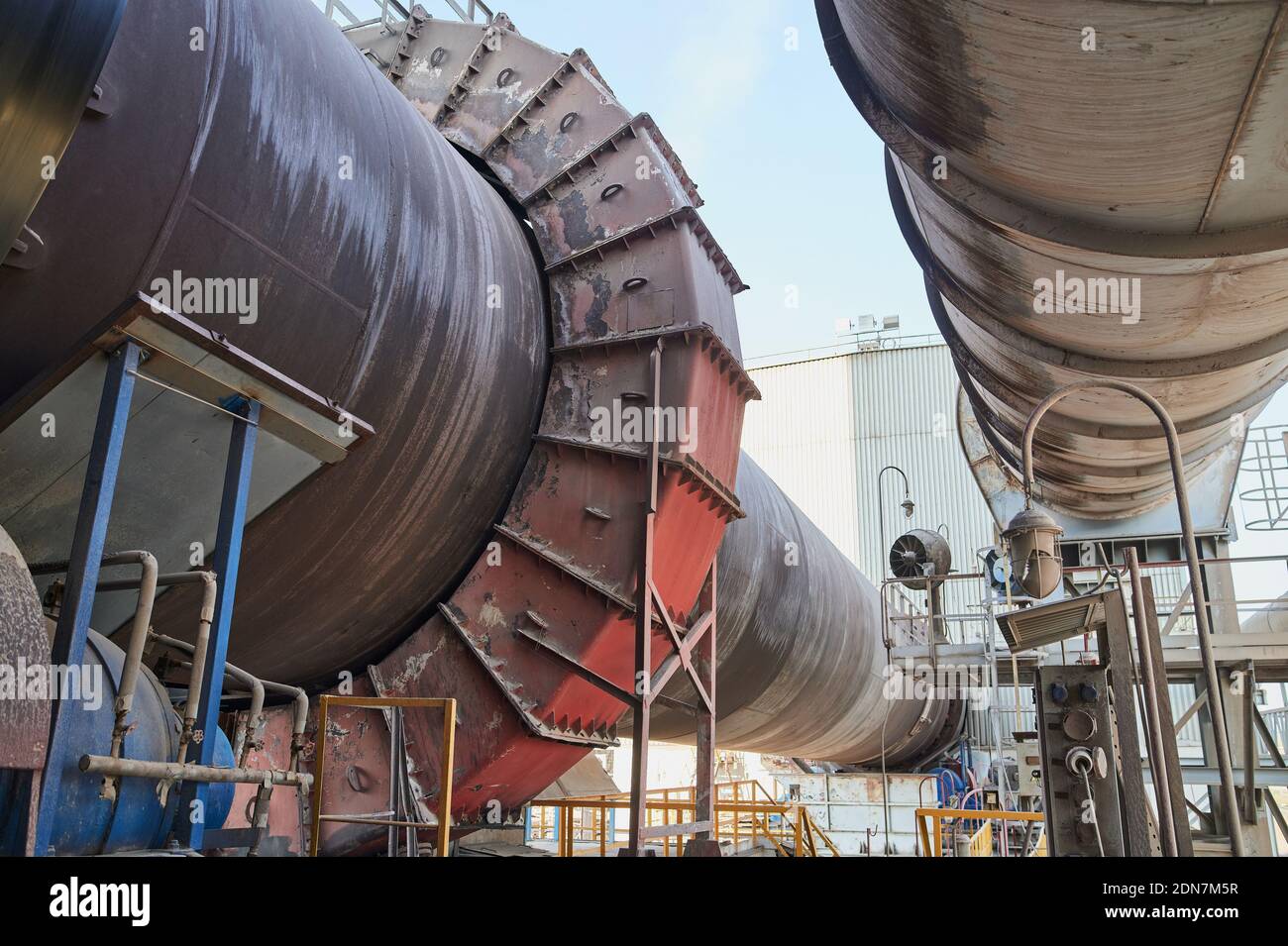 Concrete mixing tower. Concept of on-site construction facility Stock ...