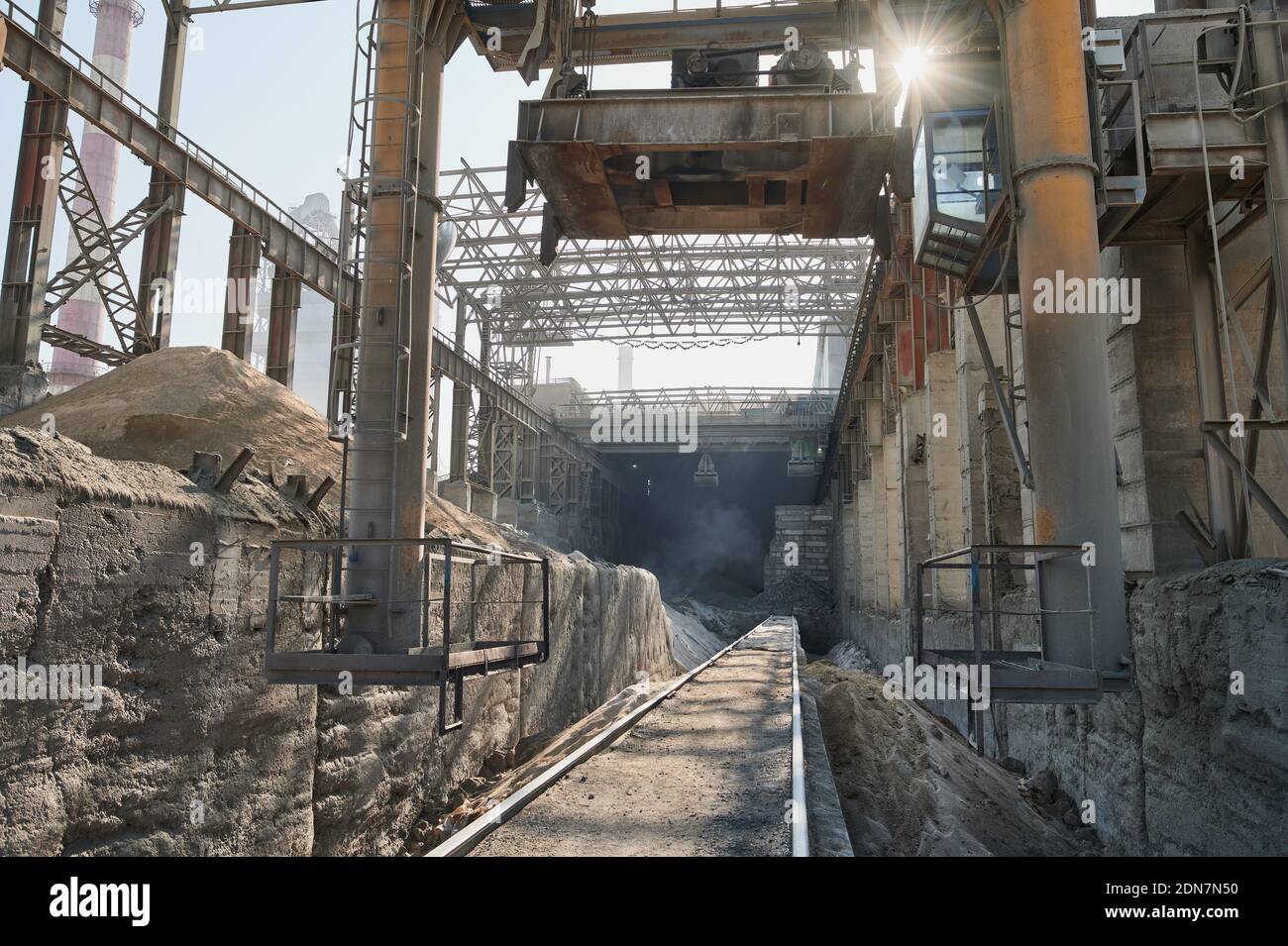 Concrete mixing tower. Concept of on-site construction facility Stock ...