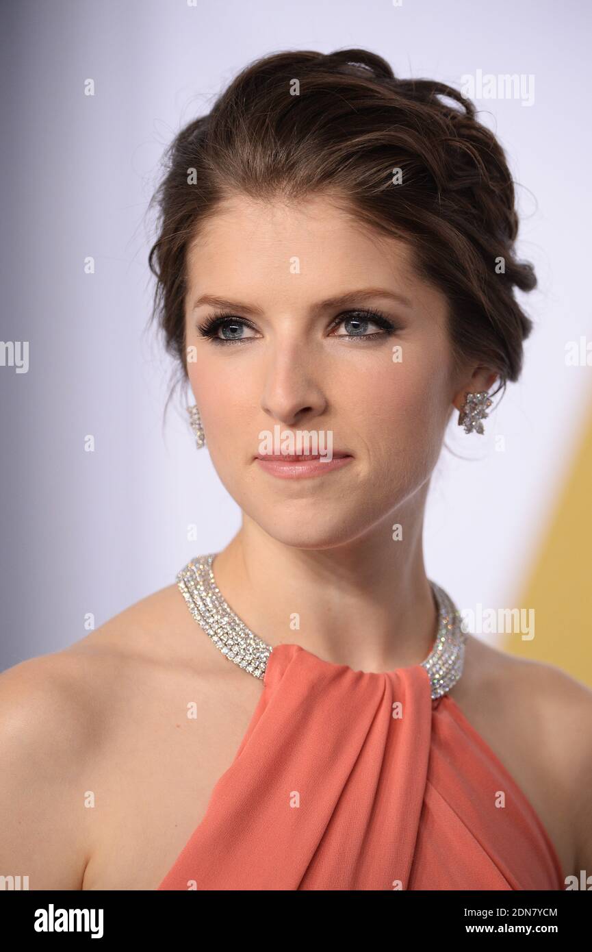 Anna Kendrick poses in the press room during the 87th Annual Academy ...