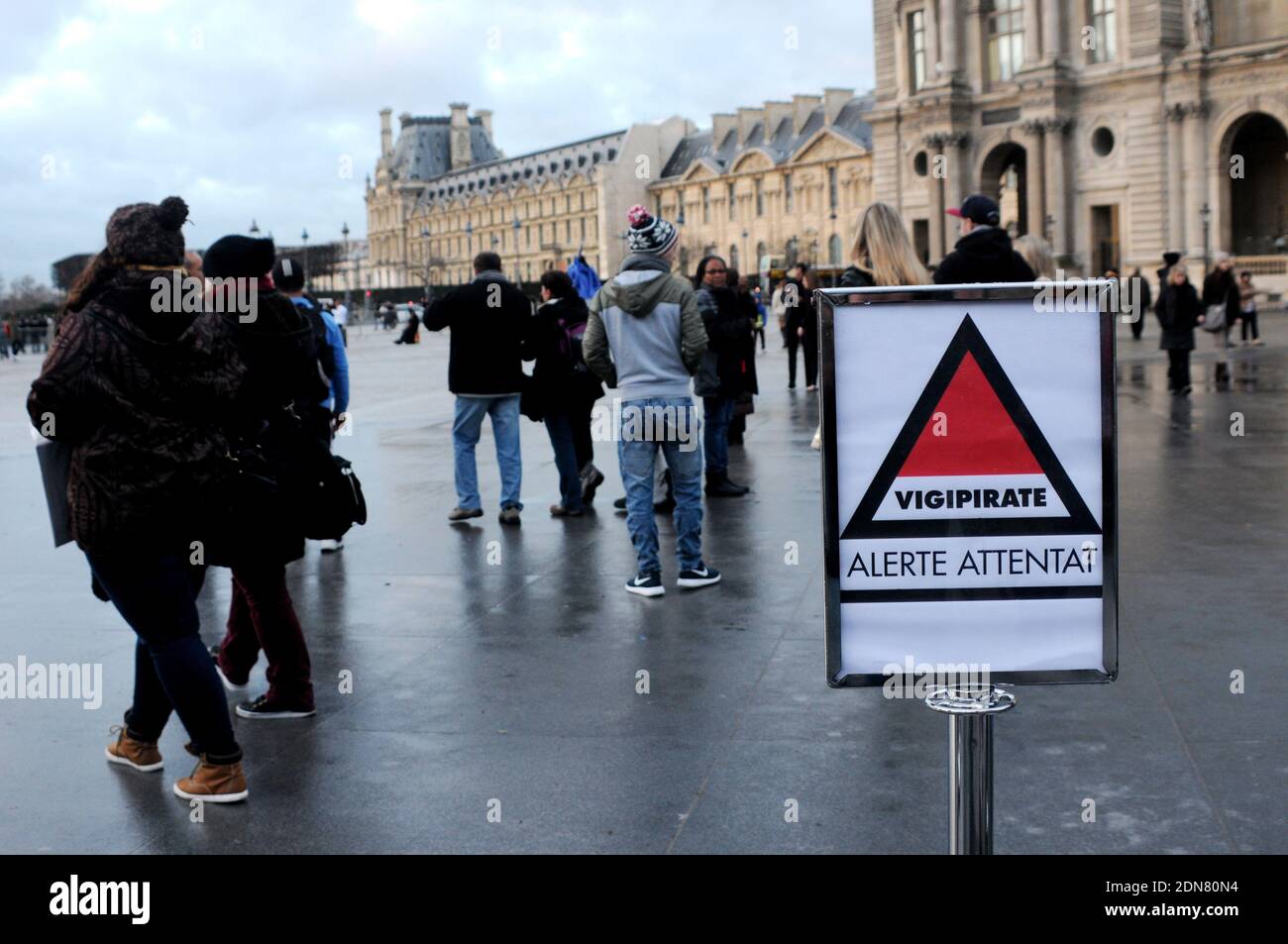Heavily armed soldiers patrol hi-res stock photography and images - Alamy