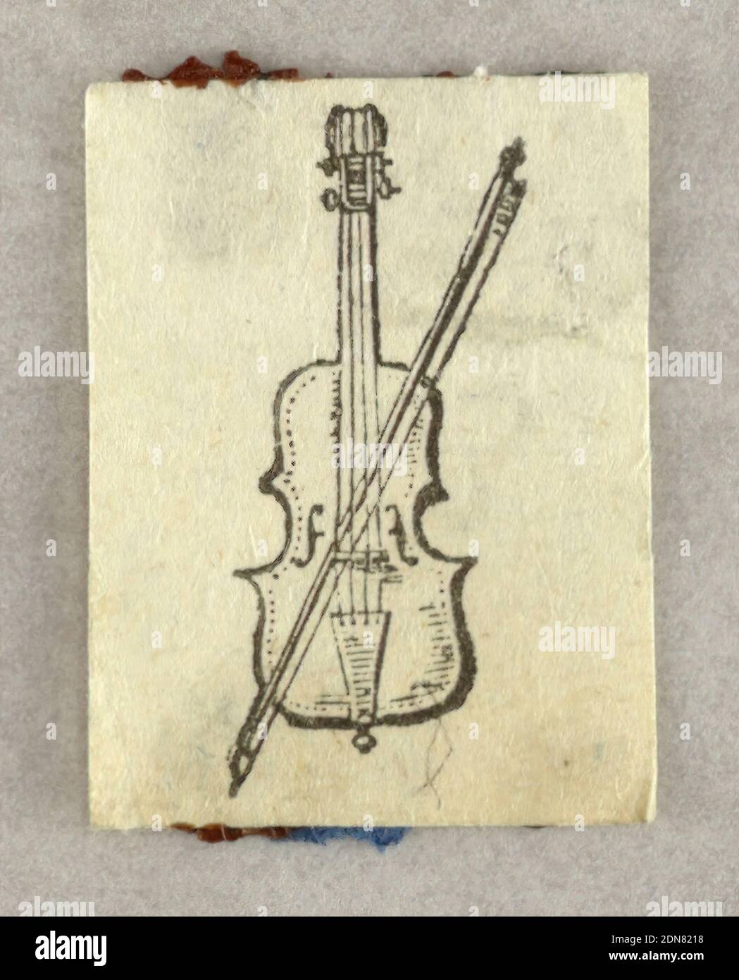 Violin crossed hi-res stock photography and images - Alamy