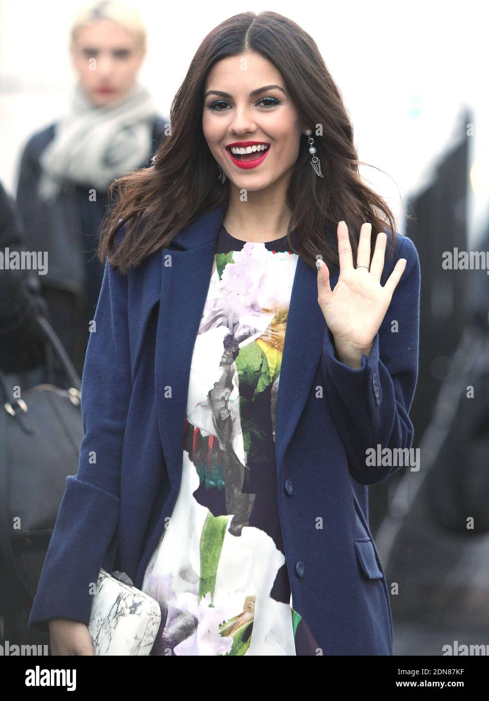 Victoria Justice attends the New York Fashion Week Fall 2015 at The ...