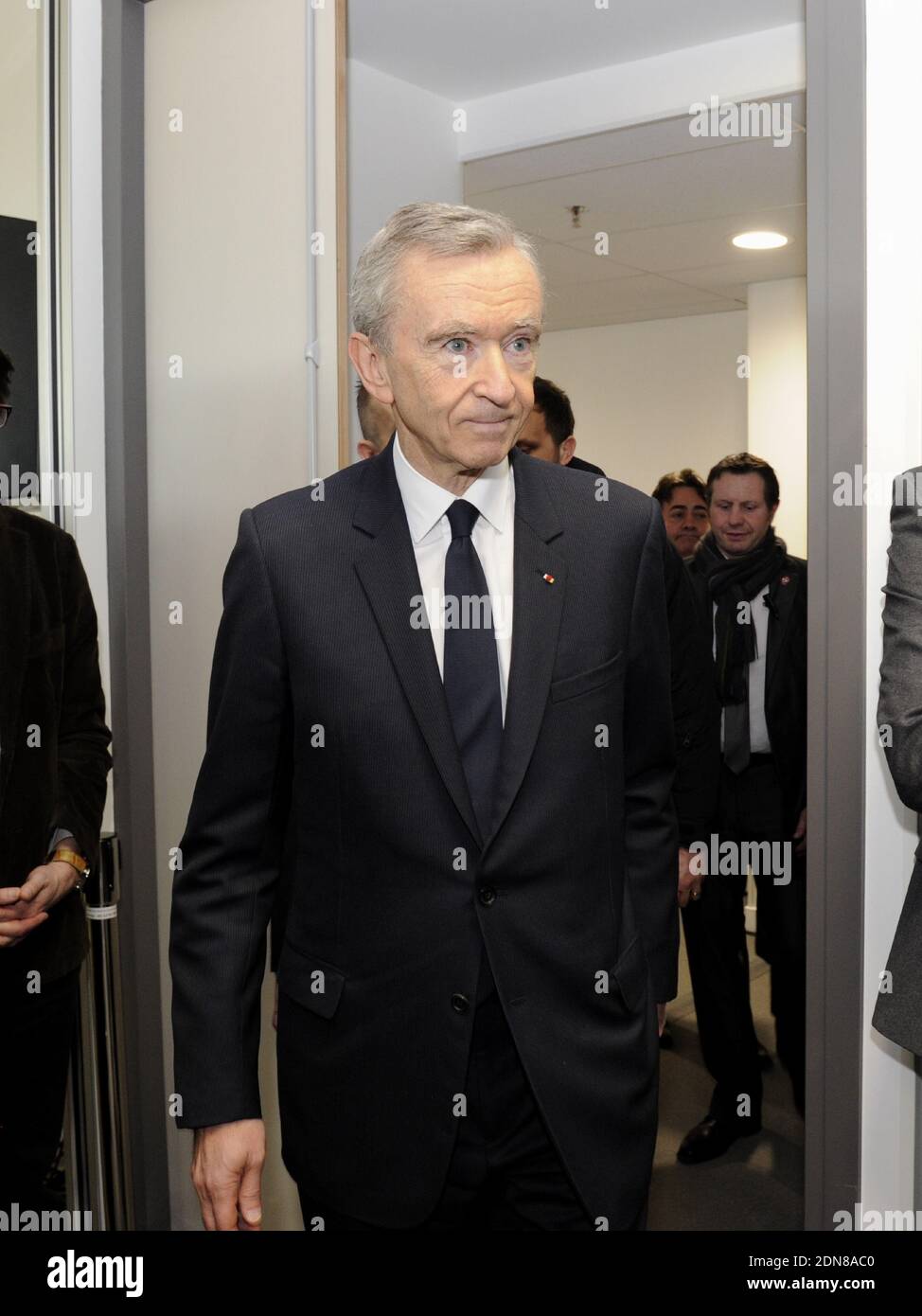 Bernard of chartres hi-res stock photography and images - Alamy