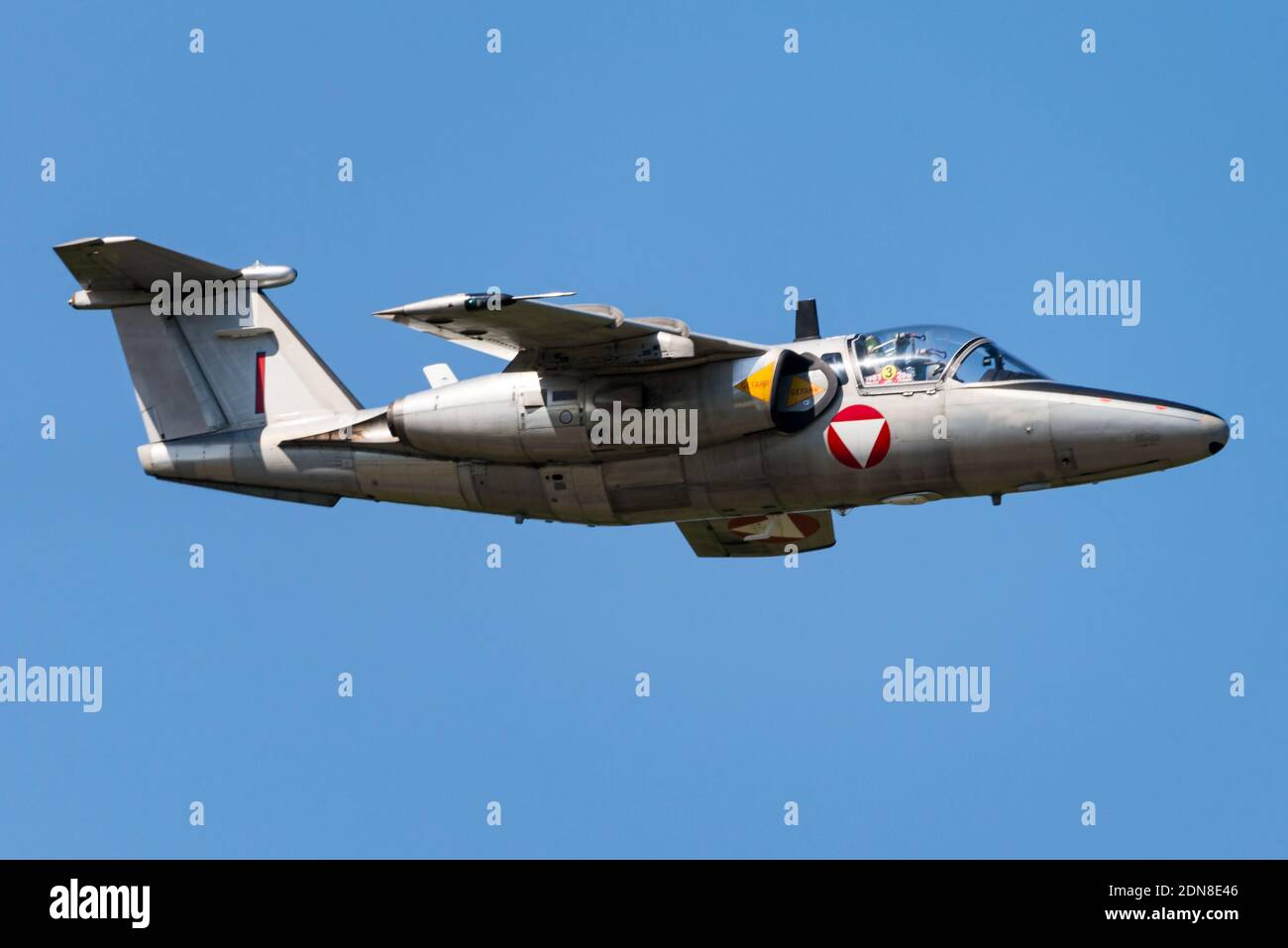 The Saab 105Ö twinjet trainer jet of the Austrian Air Force at the ...
