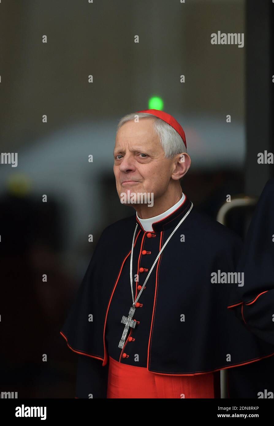 Donald william wuerl hi-res stock photography and images - Alamy