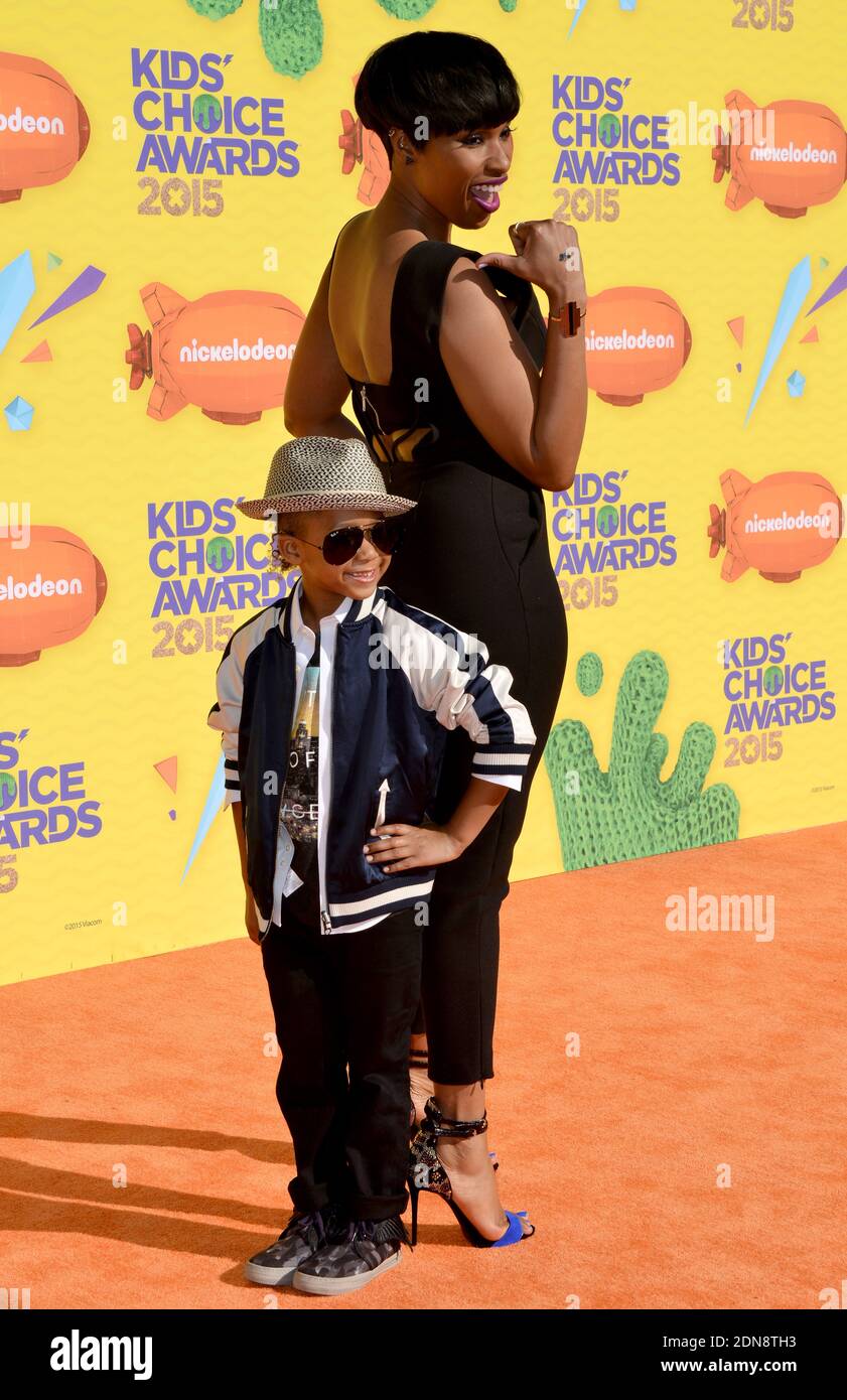 David Daniel Otunga, Jr. and Jennifer Hudson attend Nickelodeon's 28th ...