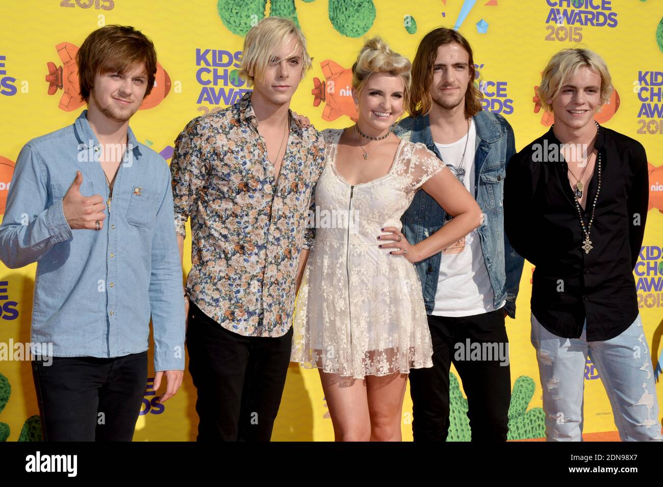 28th annual kids hi-res stock photography and images - Alamy