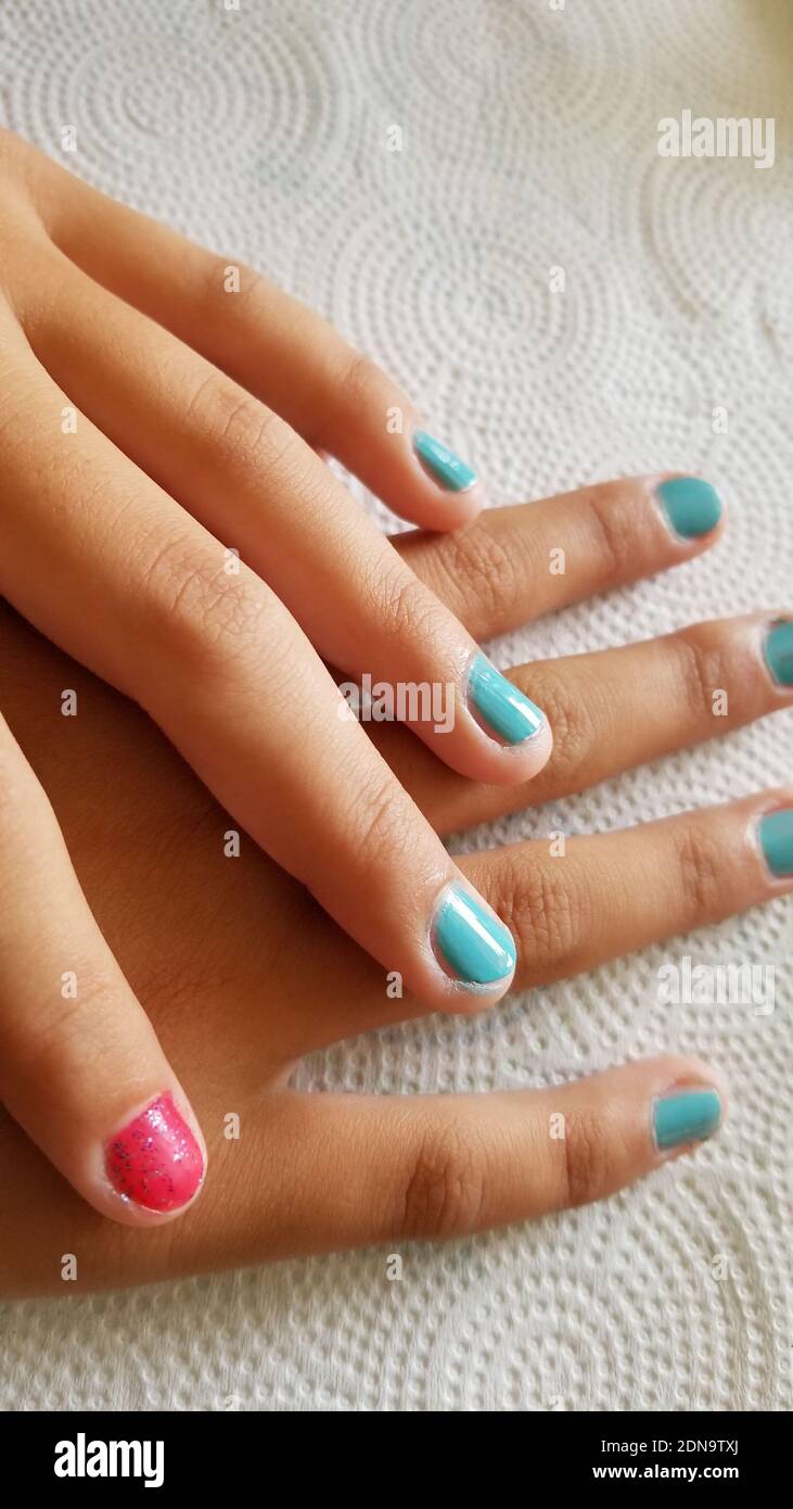 Finger fingernails fingernail hi-res stock photography and images - Alamy