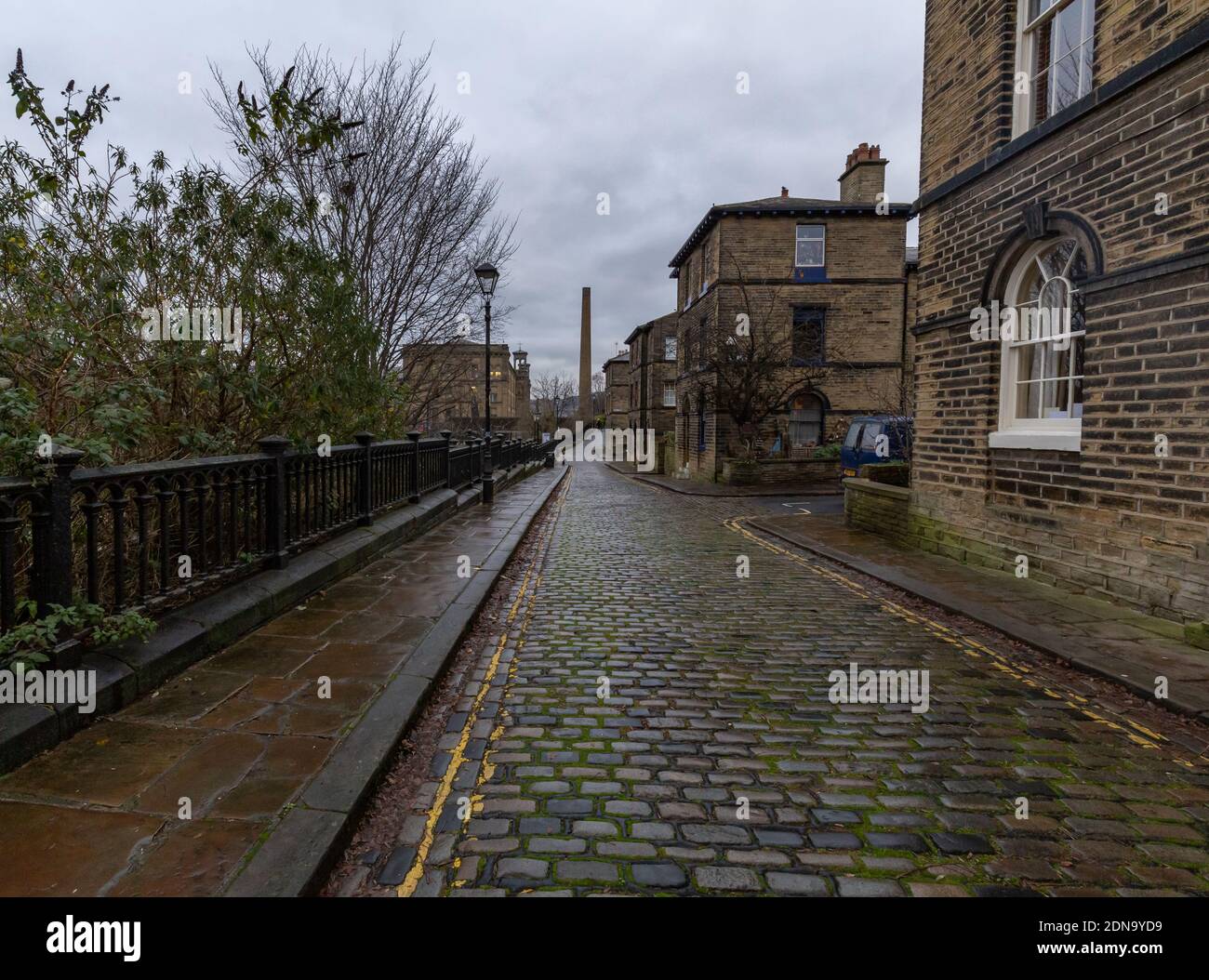 Albert Terrace in Saltaire, Yorkshire Stock Photo - Alamy