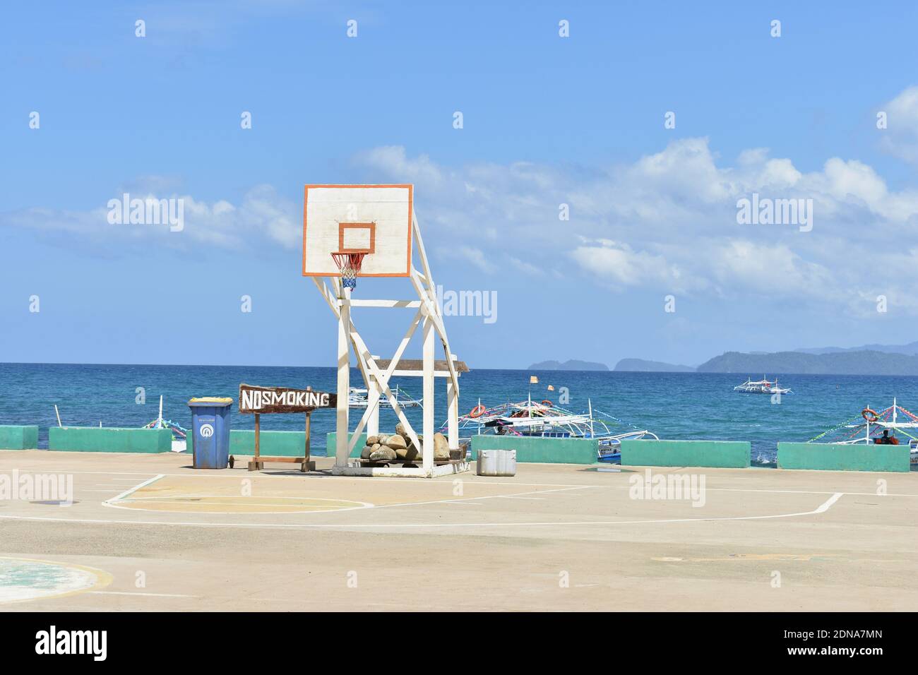 Basketball court sea hi-res stock photography and images - Alamy
