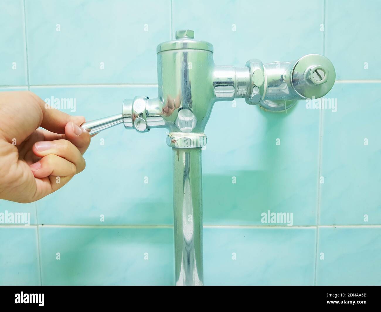 Hand flushing hi-res stock photography and images - Alamy