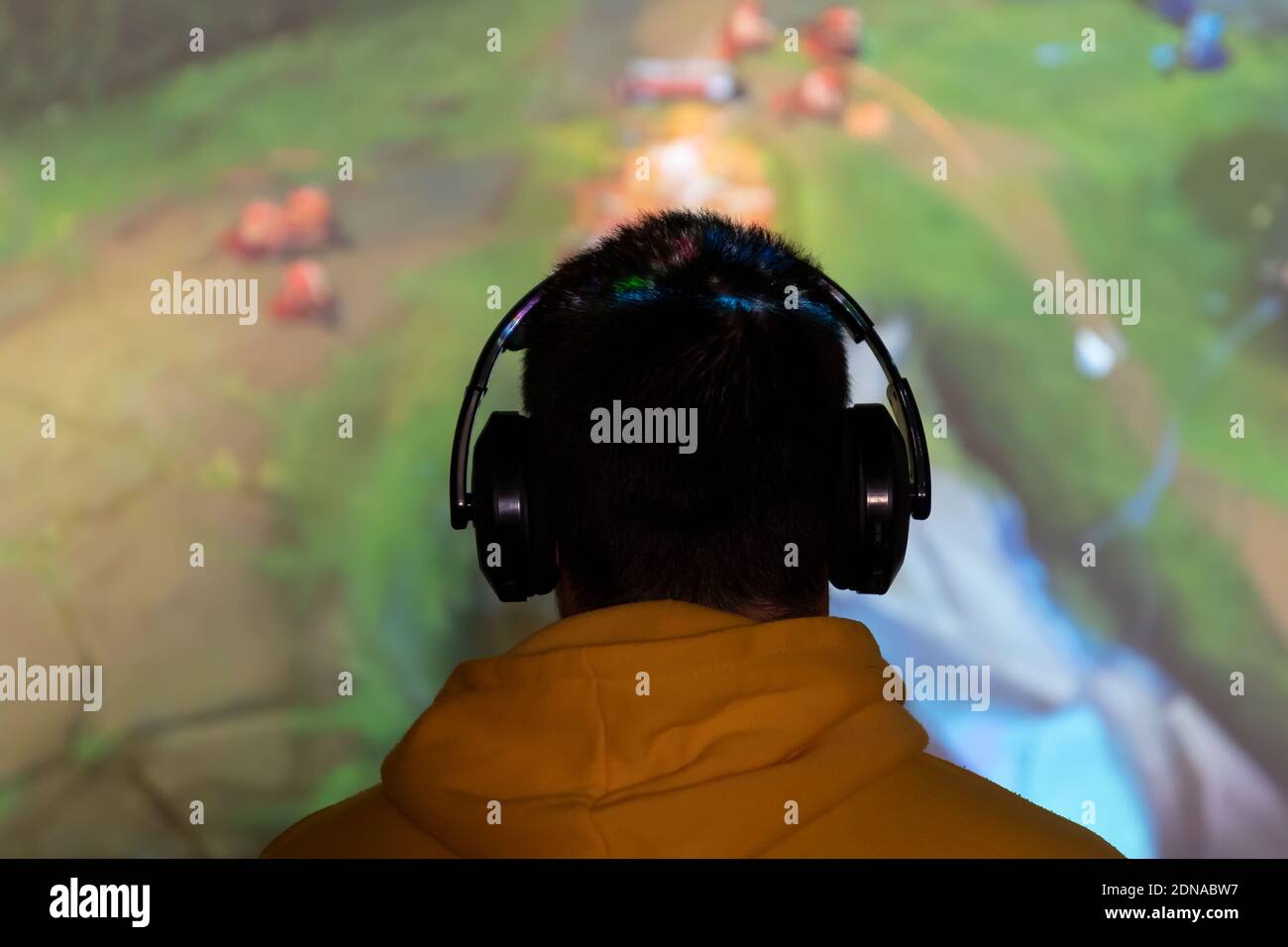 Front of a screen hi-res stock photography and images - Alamy