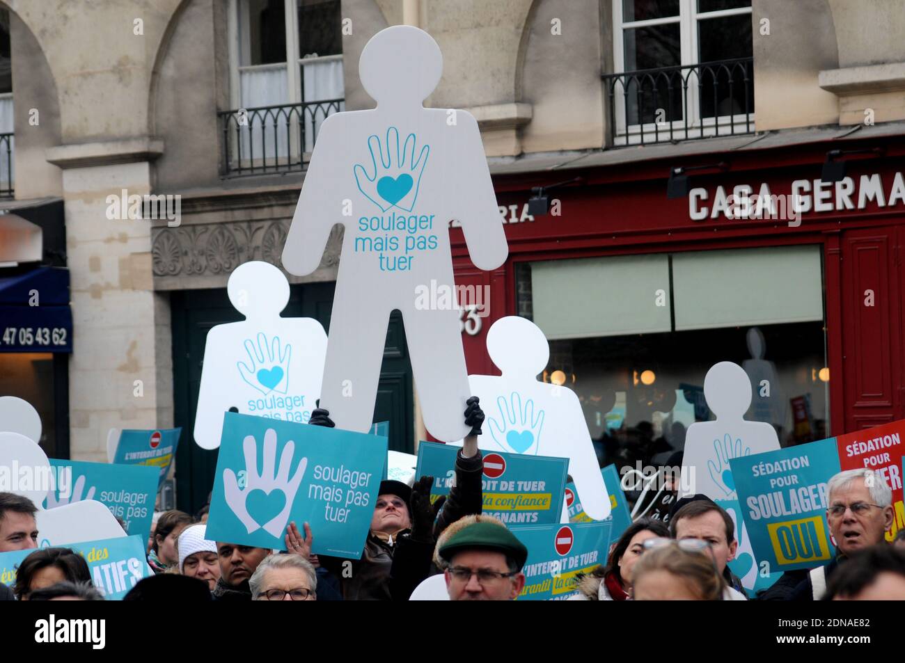 Euthanasia protest hi-res stock photography and images - Alamy