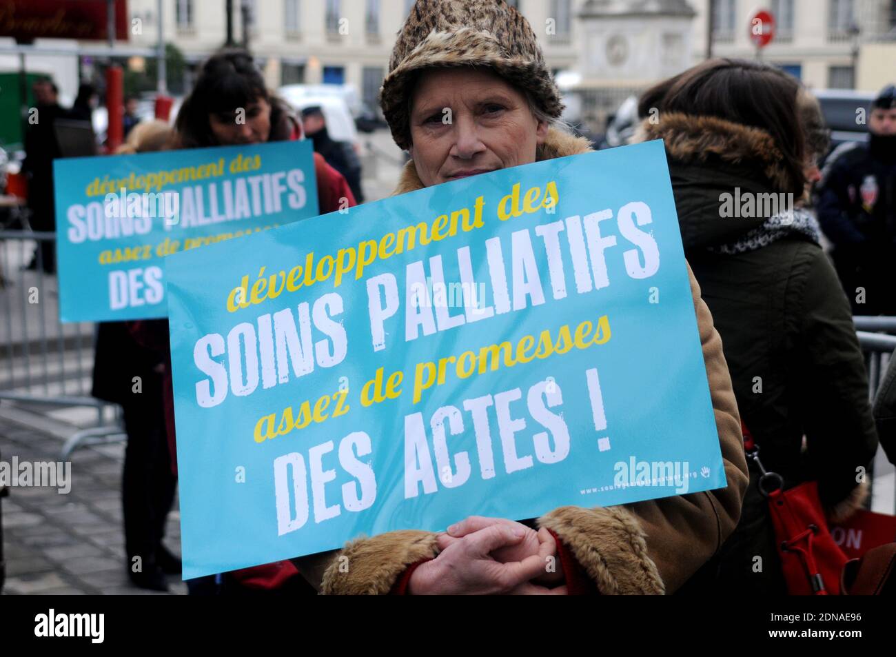 Euthanasia protest hi-res stock photography and images - Alamy