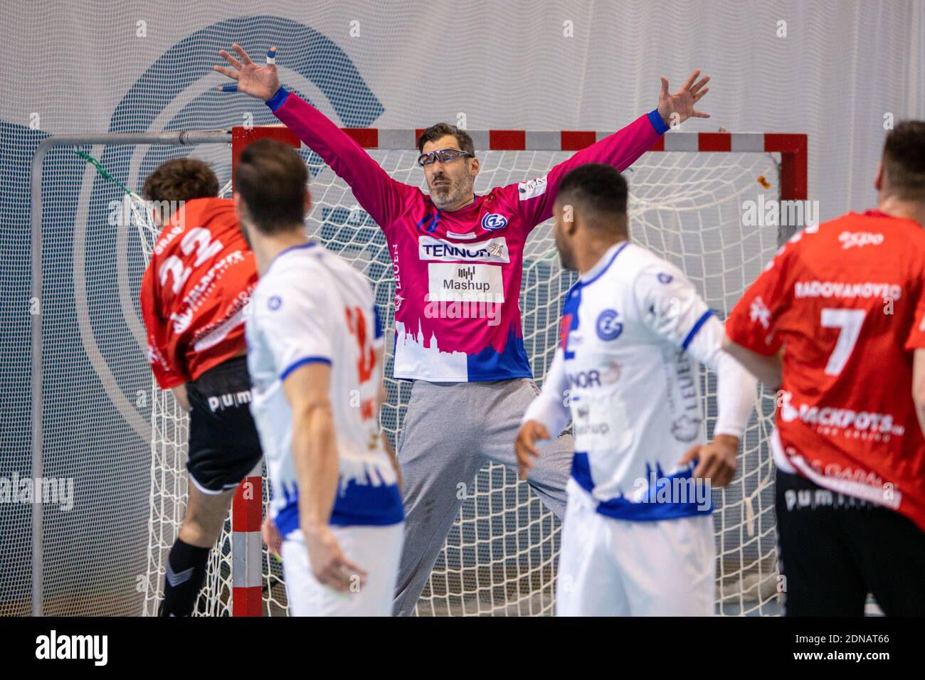 17.12.2020, Zurich, Saalsporthalle, MNLA - handball: GC Amicitia Zurich ...