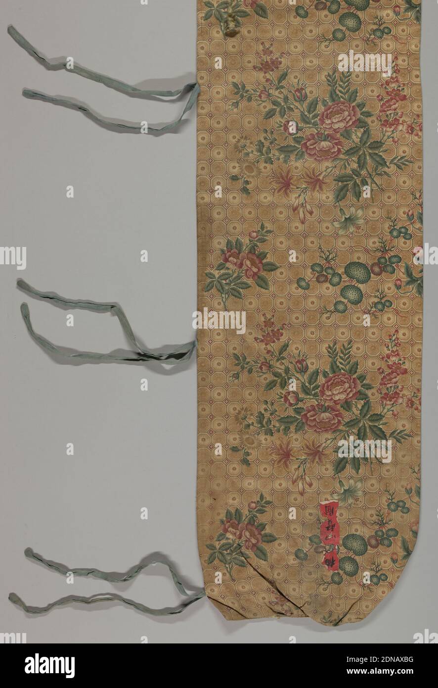 Chinese silk lining hi-res stock photography and images - Alamy