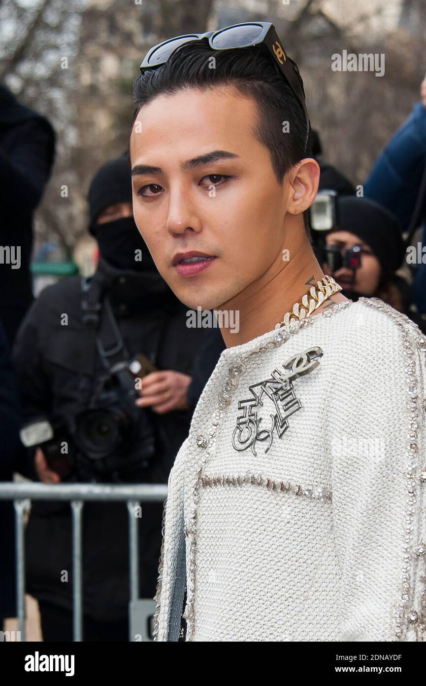 G-Dragon arriving to the Chanel Spring-Summer 2015 Haute Couture ...