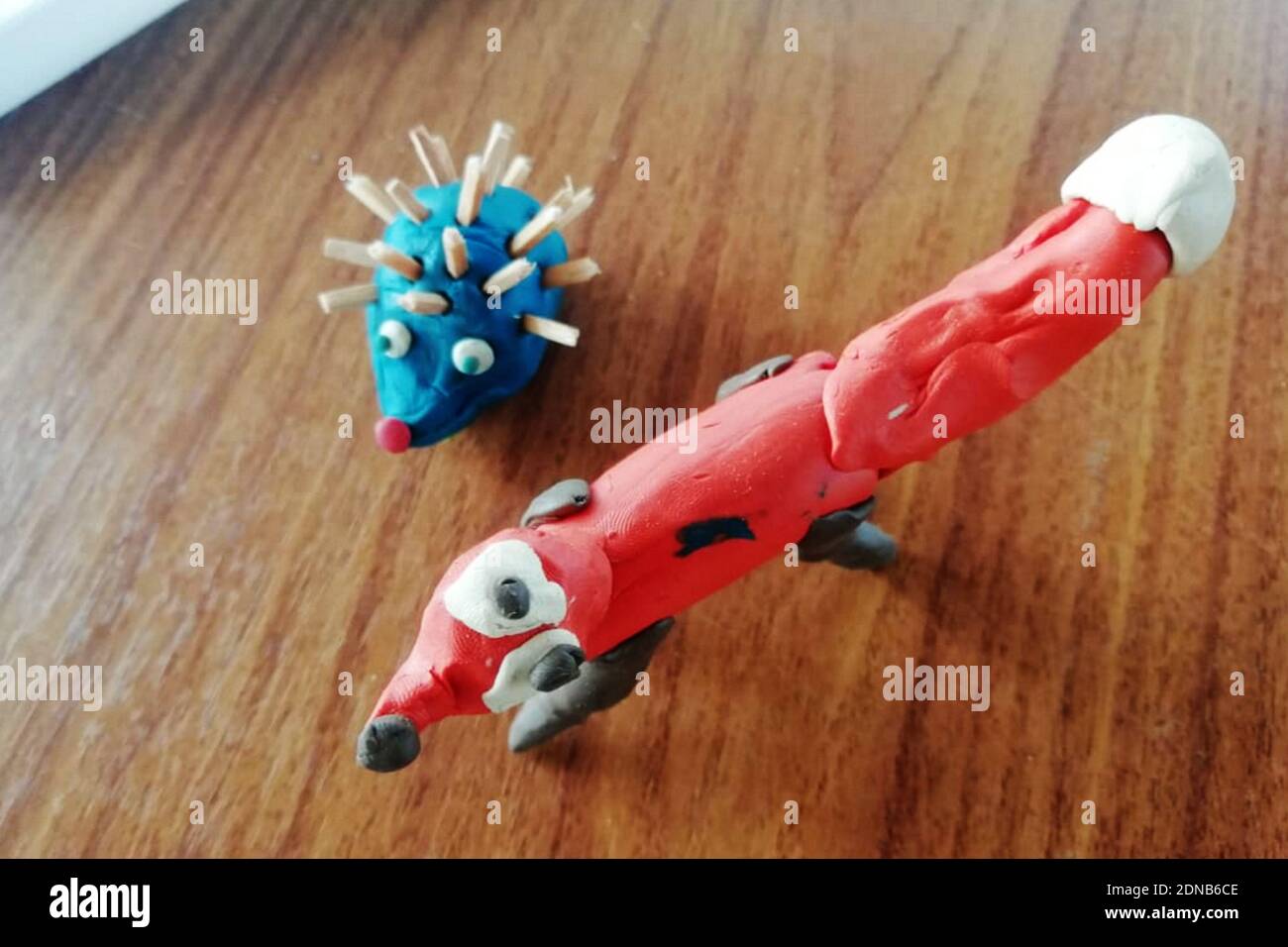 fox & hedgehog Stock Photo - Alamy