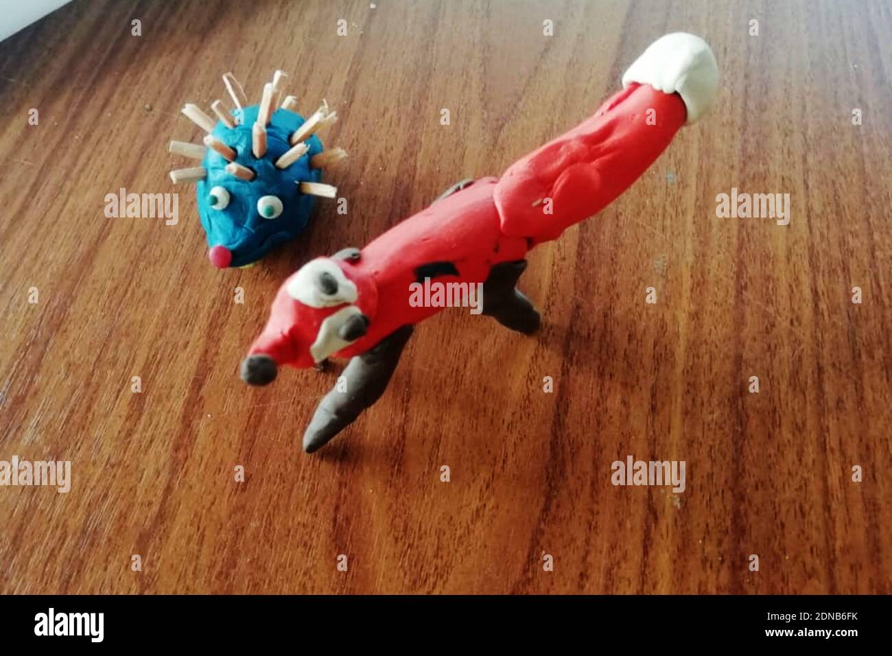 fox & hedgehog Stock Photo - Alamy